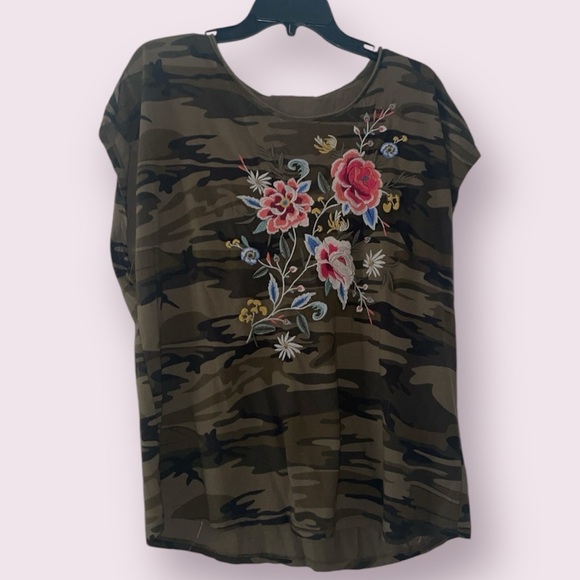 Johnny Was | Tops | Johnny Was Womens Top Shirt Camo Embroidered Camo ...